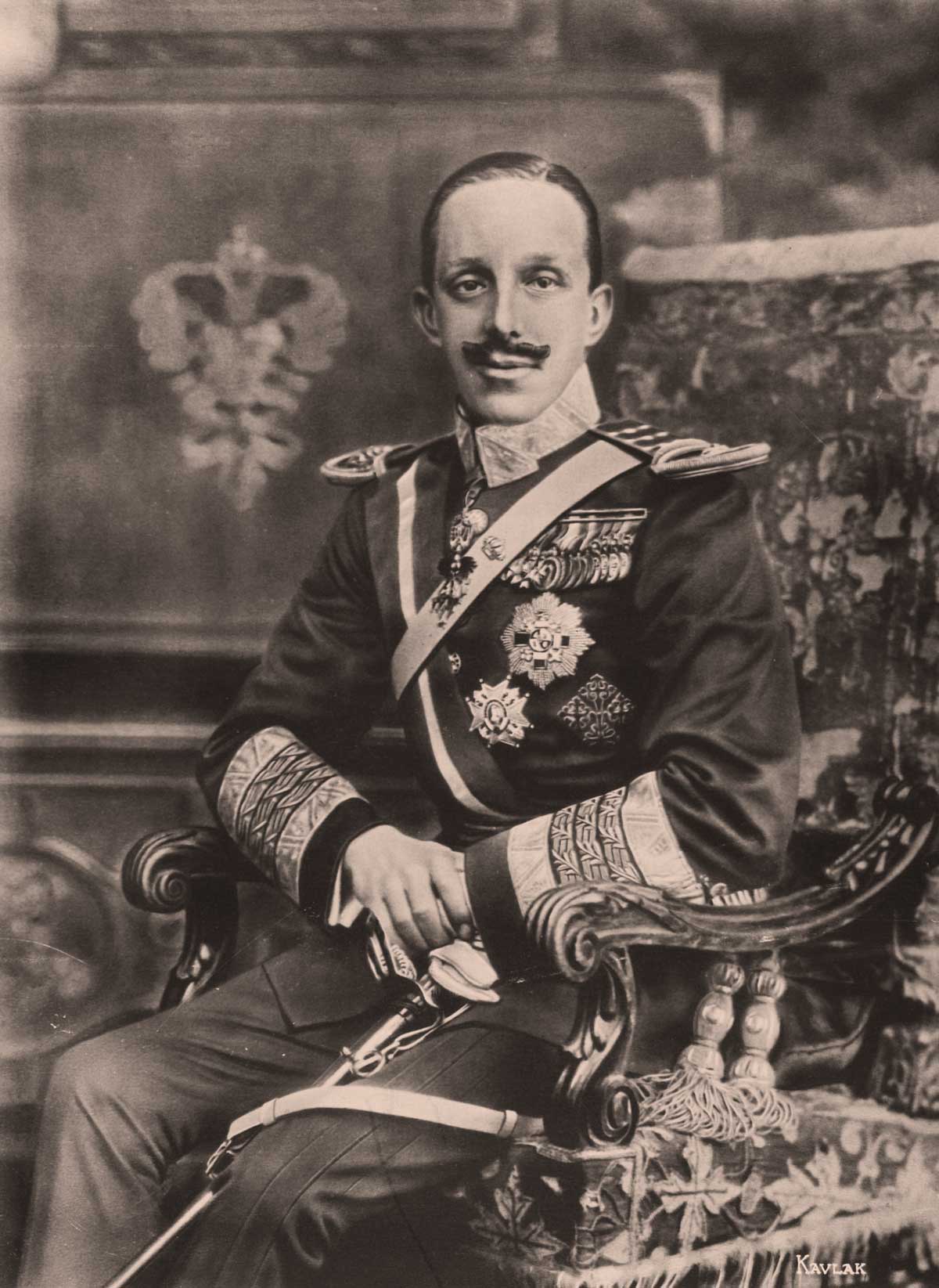 Alfonso XIII y la independencia checa • La Aventura de la Historia
